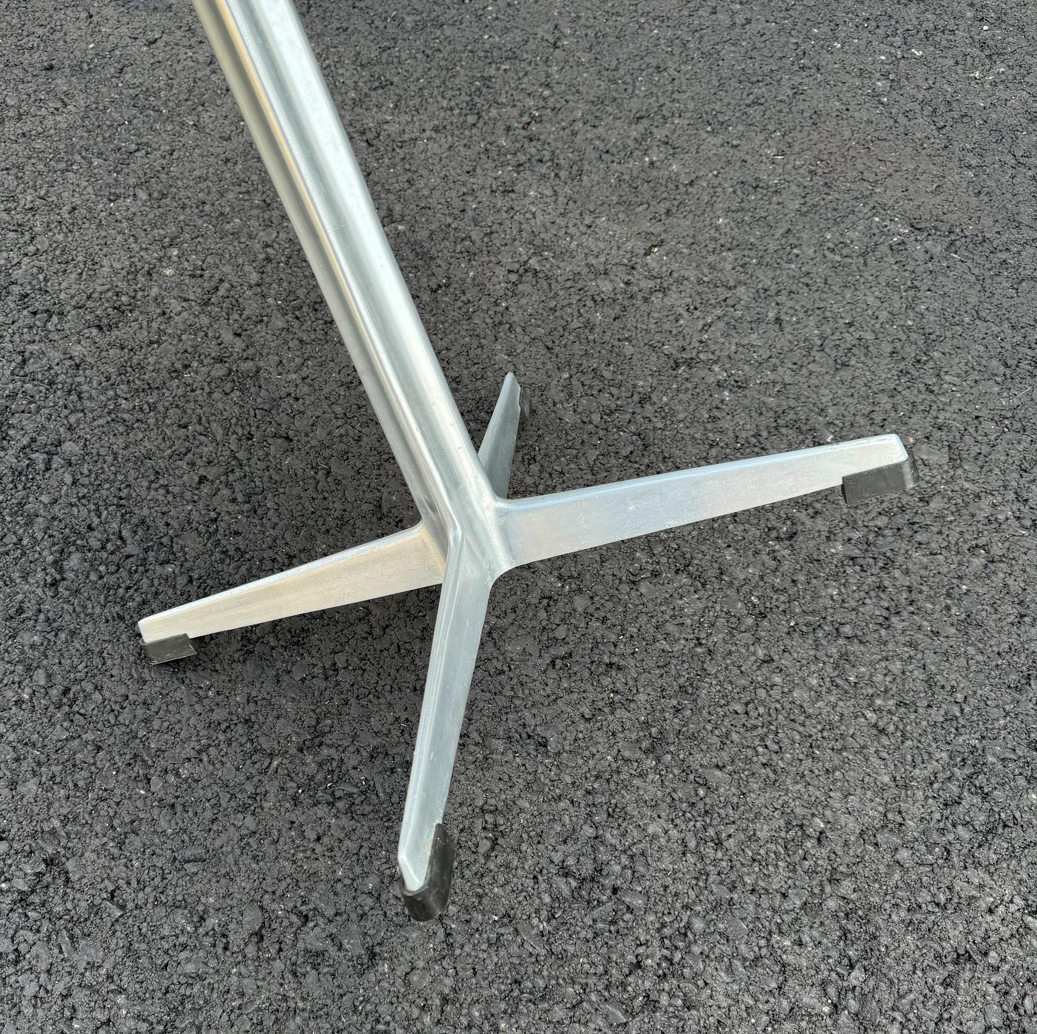 Arne Jacobsen Model 3514 Side Table for Fritz Hansen, Denmark, c.1965 ...