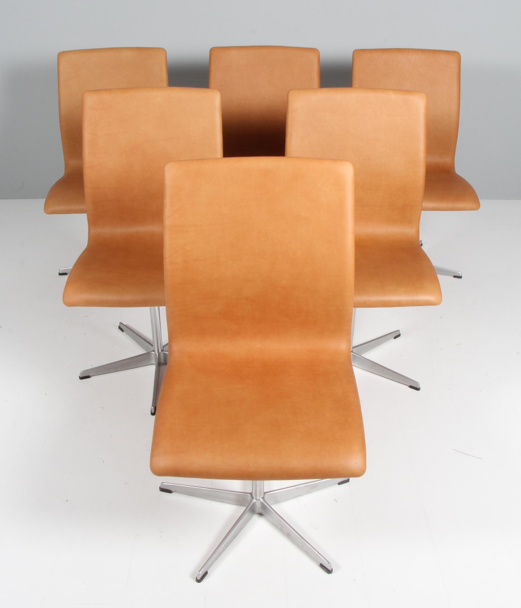 Arne Jacobsen Oxford Chair For Sale at 1stDibs
