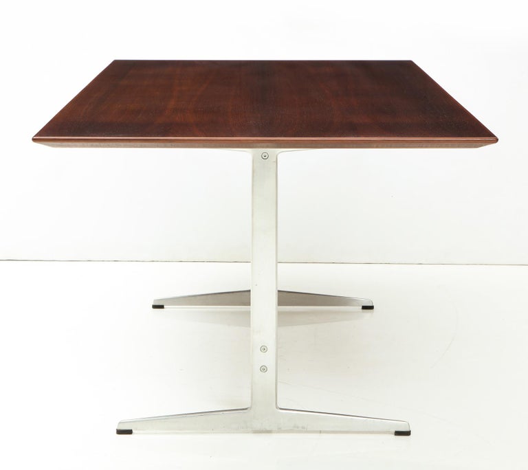Arne Jacobsen Rosewood Dining Table for Fritz Hansen For Sale at 1stDibs