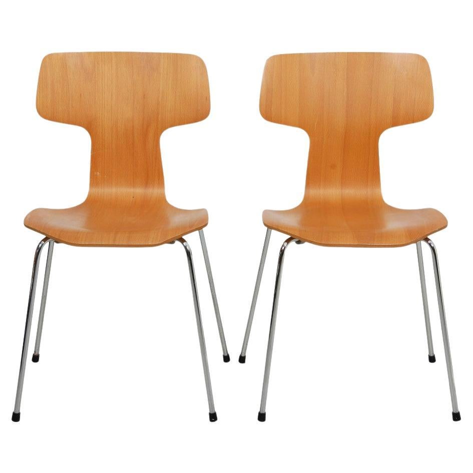 Arne Jacobsen Set of T-Chairs of Beechwood and with Chrome Legs For ...
