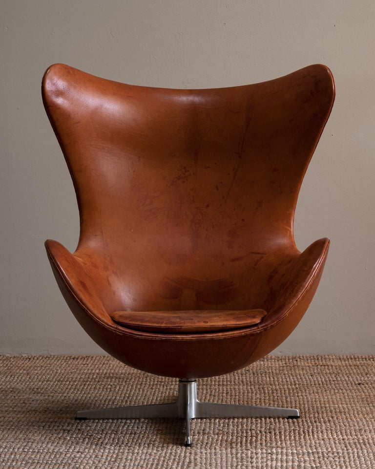 Arne Jacobson 'Egg' Chair for Fritz Hansen, 1958 For Sale at 1stDibs