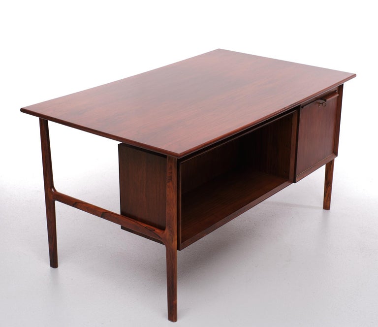 Arne Vodder Rosewood Desk Denmark, 1960s For Sale at 1stDibs