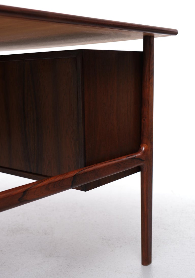Arne Vodder Rosewood Desk Denmark, 1960s For Sale at 1stDibs