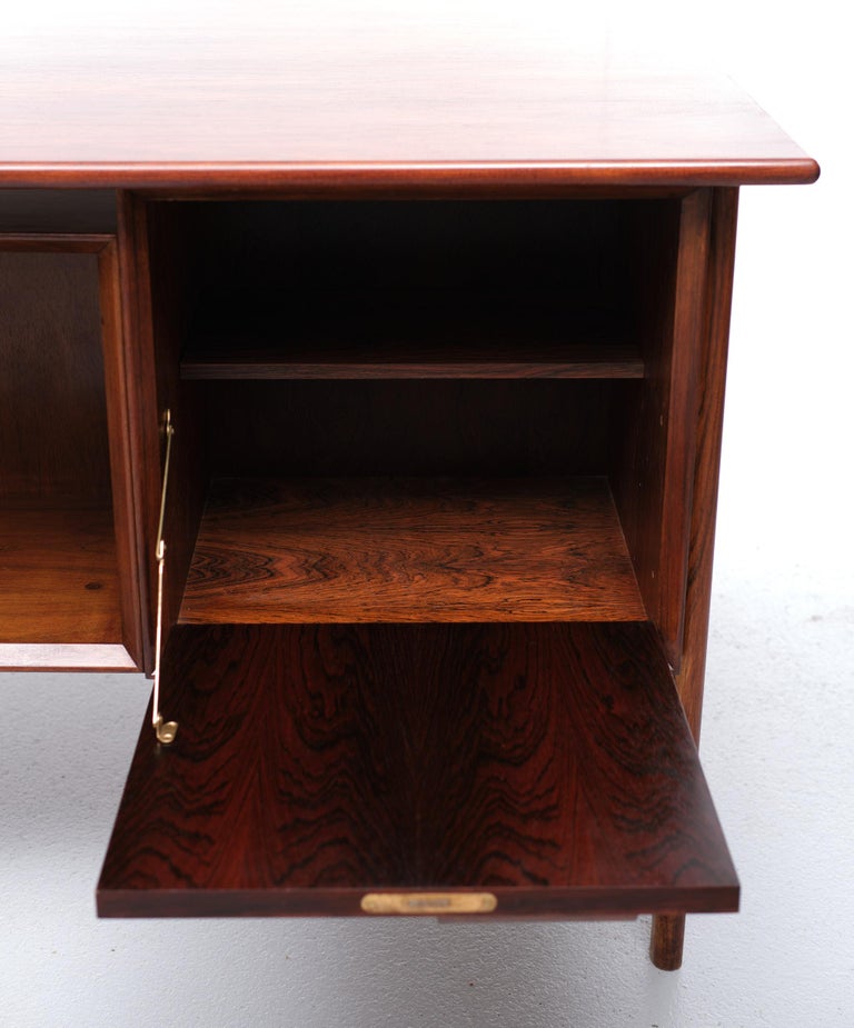 Arne Vodder Rosewood Desk Denmark, 1960s For Sale at 1stDibs