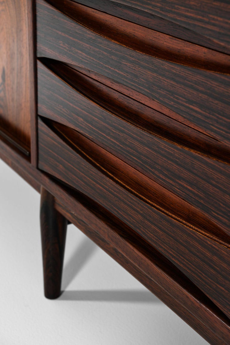 Arne Vodder Sideboard Model 29A Produced by Sibast Møbelfabrik in ...