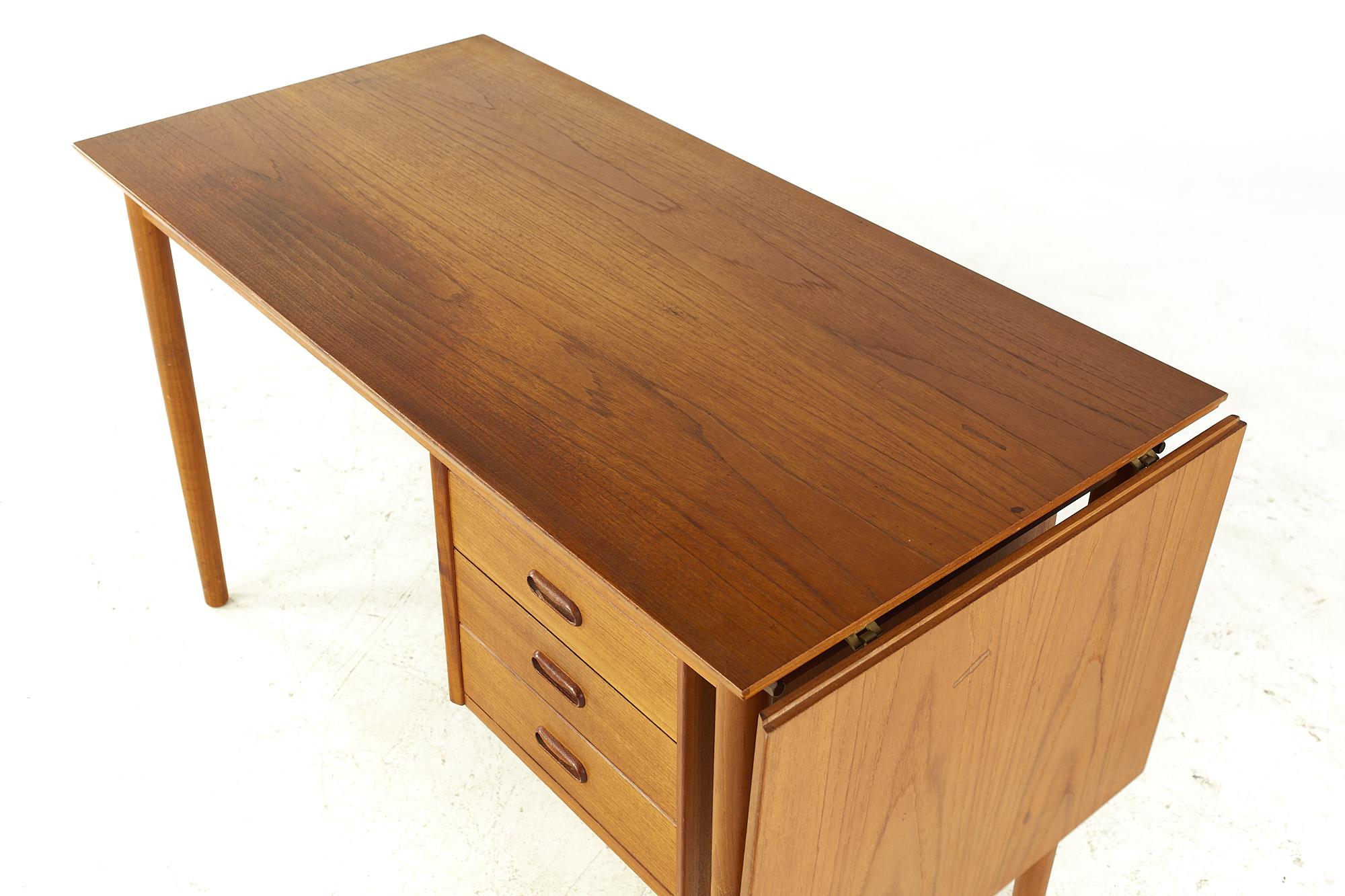 Arne Vodder Style Midcentury Teak Drop Leaf Desk For Sale at 1stDibs