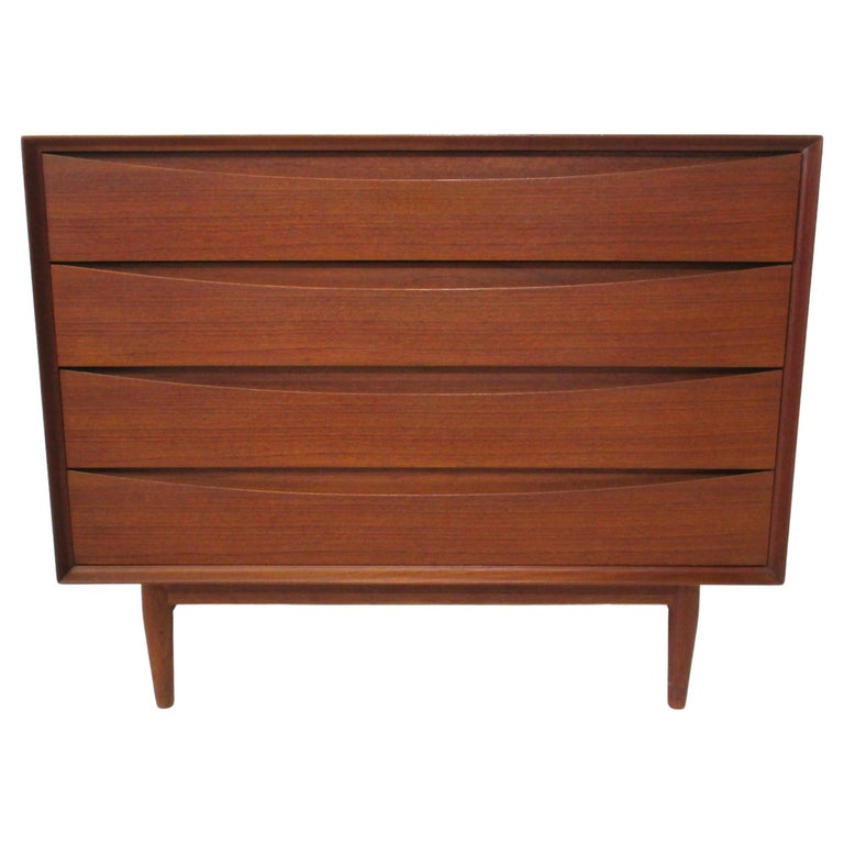 Arne Vodder Teak Dresser Chest for Sibast Denmark For Sale at 1stDibs