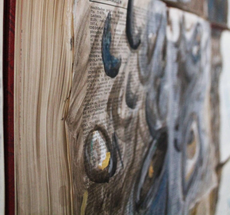 Arozarena De La Fuente - Extinct Colors. Peacock. Animal Painting on a ...