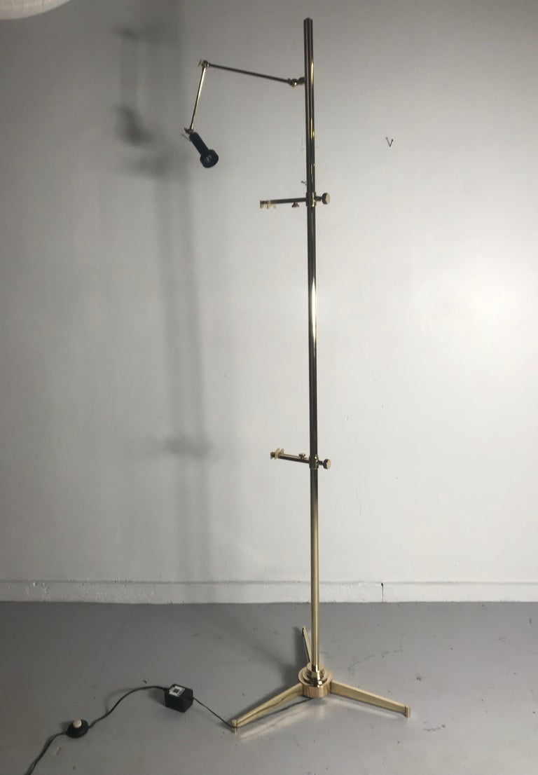 Arredoluce Easel Lamp by Angelo Lelli in Polished Brass at 1stDibs