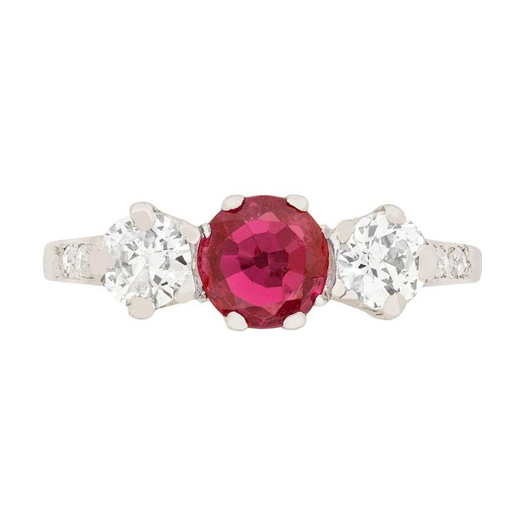 Art Deco 1.00 Carat Ruby and Diamond Three-Stone Ring, circa 1930s For ...