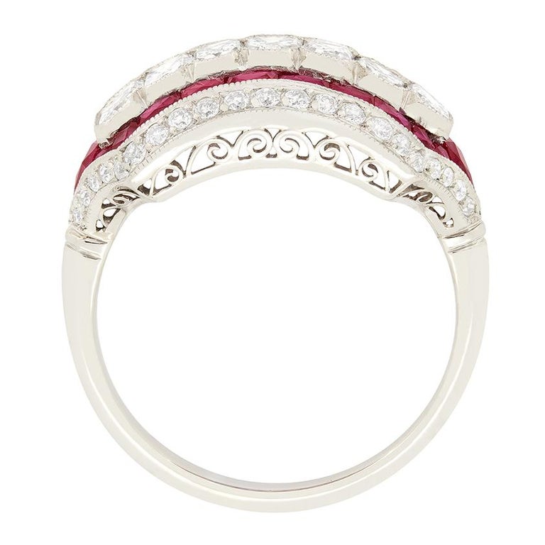 Art Deco 1.40 Carat Diamond and Ruby Seven Stone Ring, circa 1930s For Sale at 1stDibs