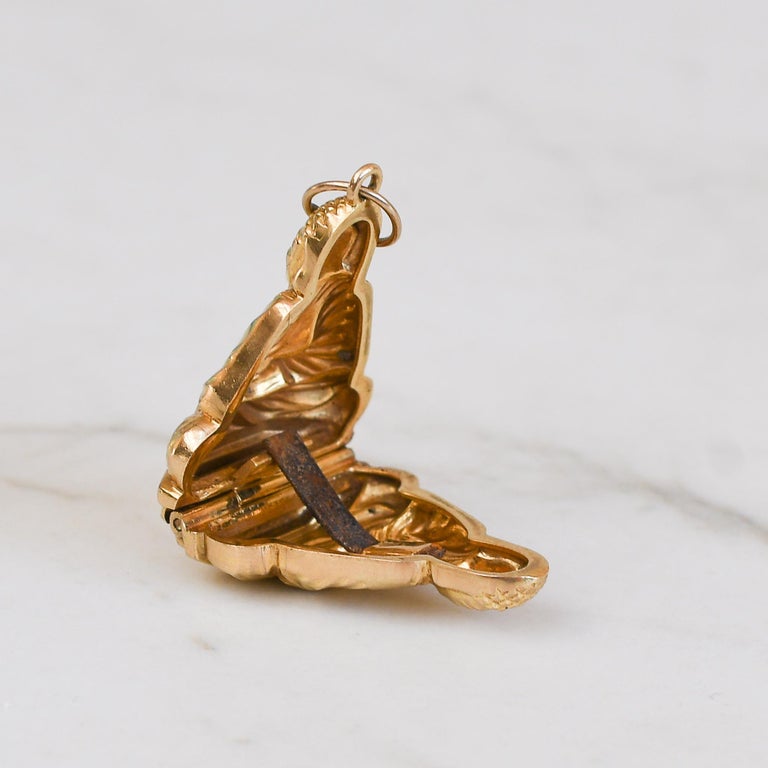 Art Deco 18 Karat Gold Buddha Locket Necklace at 1stDibs