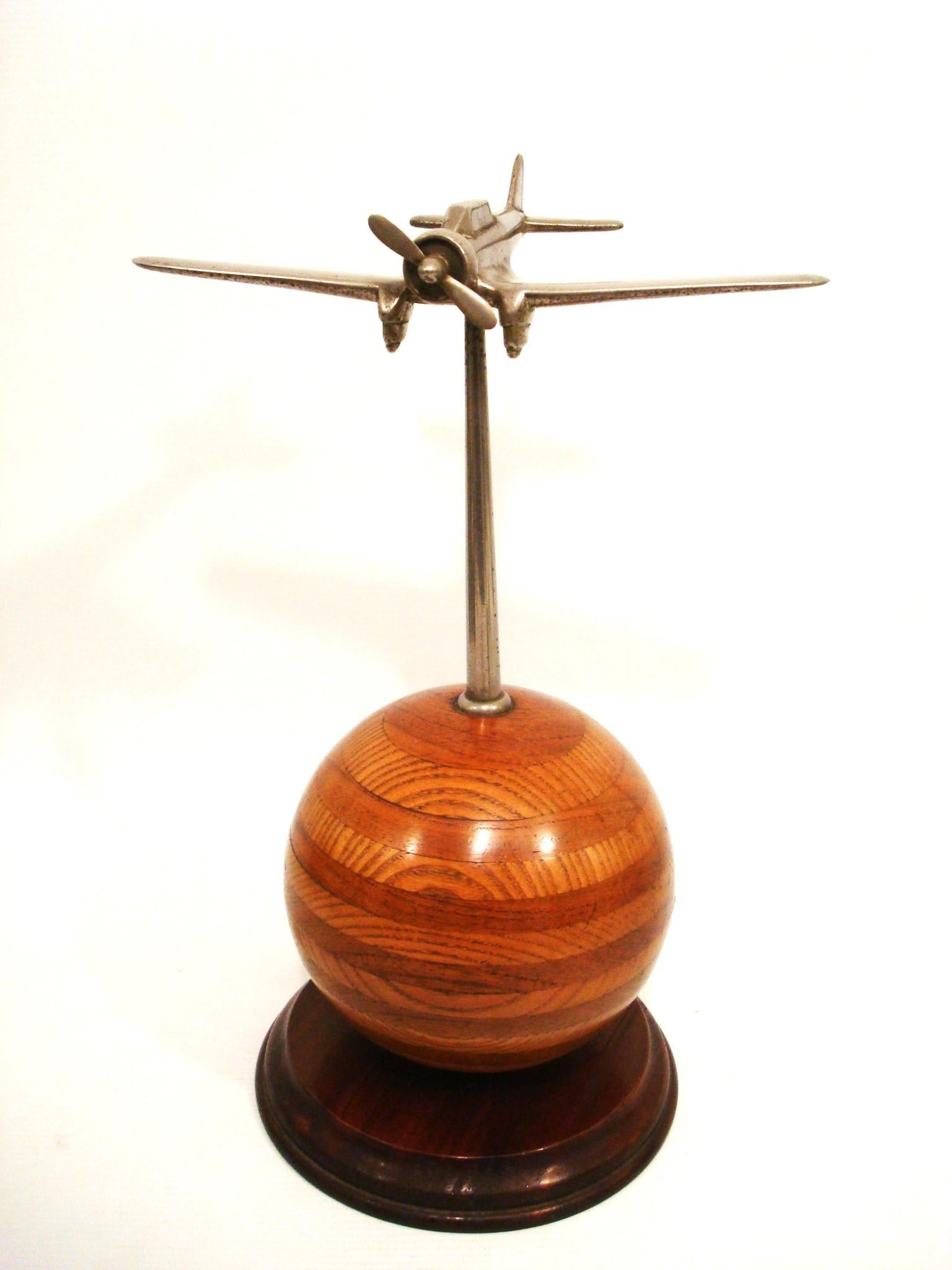 Art Deco 1940´s Desk Fighter Airplane Model For Sale at 1stDibs