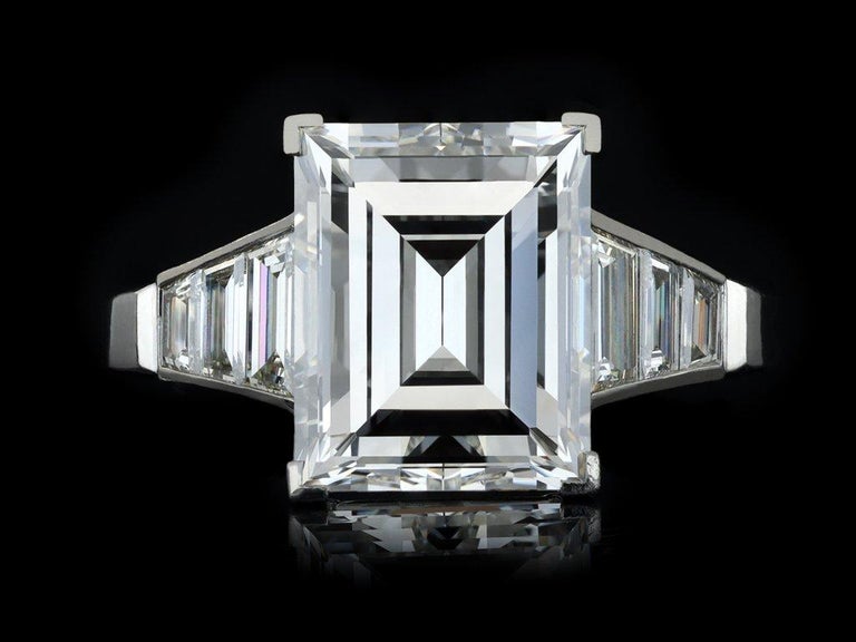 Art Deco 4.38 Carat Step-Cut Diamond Flanked Solitaire Ring, circa 1930 ...