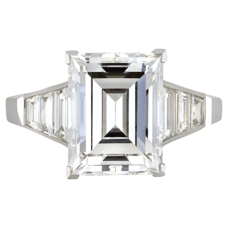 Art Deco 4.38 Carat Step-Cut Diamond Flanked Solitaire Ring, circa 1930 ...