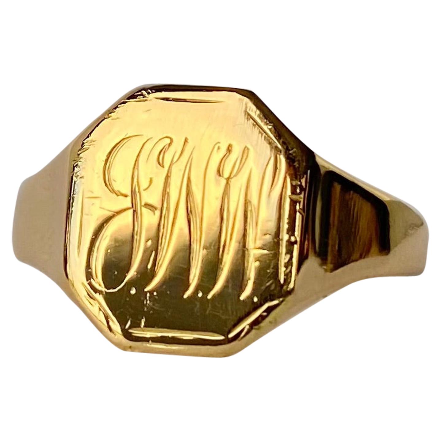 Art Deco 9 Carat Gold Signet Ring For Sale at 1stDibs