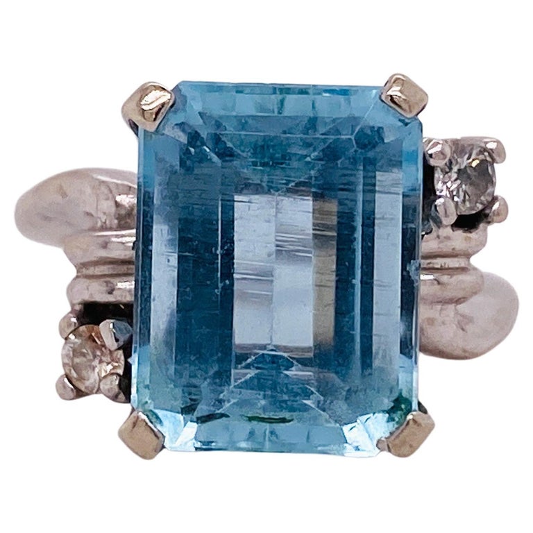 Art Deco Aquamarine wi Diamond Accents Ring in 14K White Gold Emerald ...