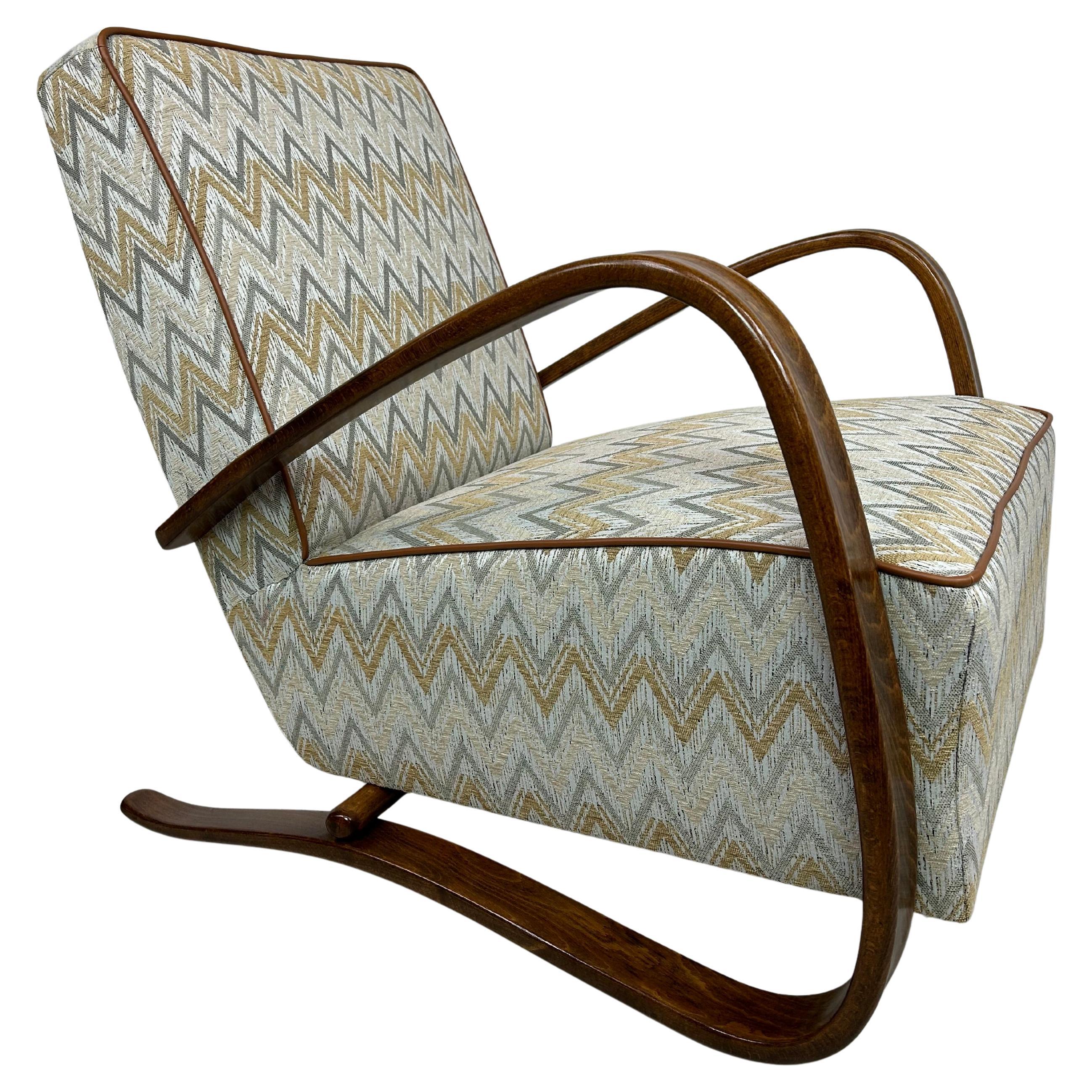 Art deco armchairs by Jindřich Halabala at 1stDibs