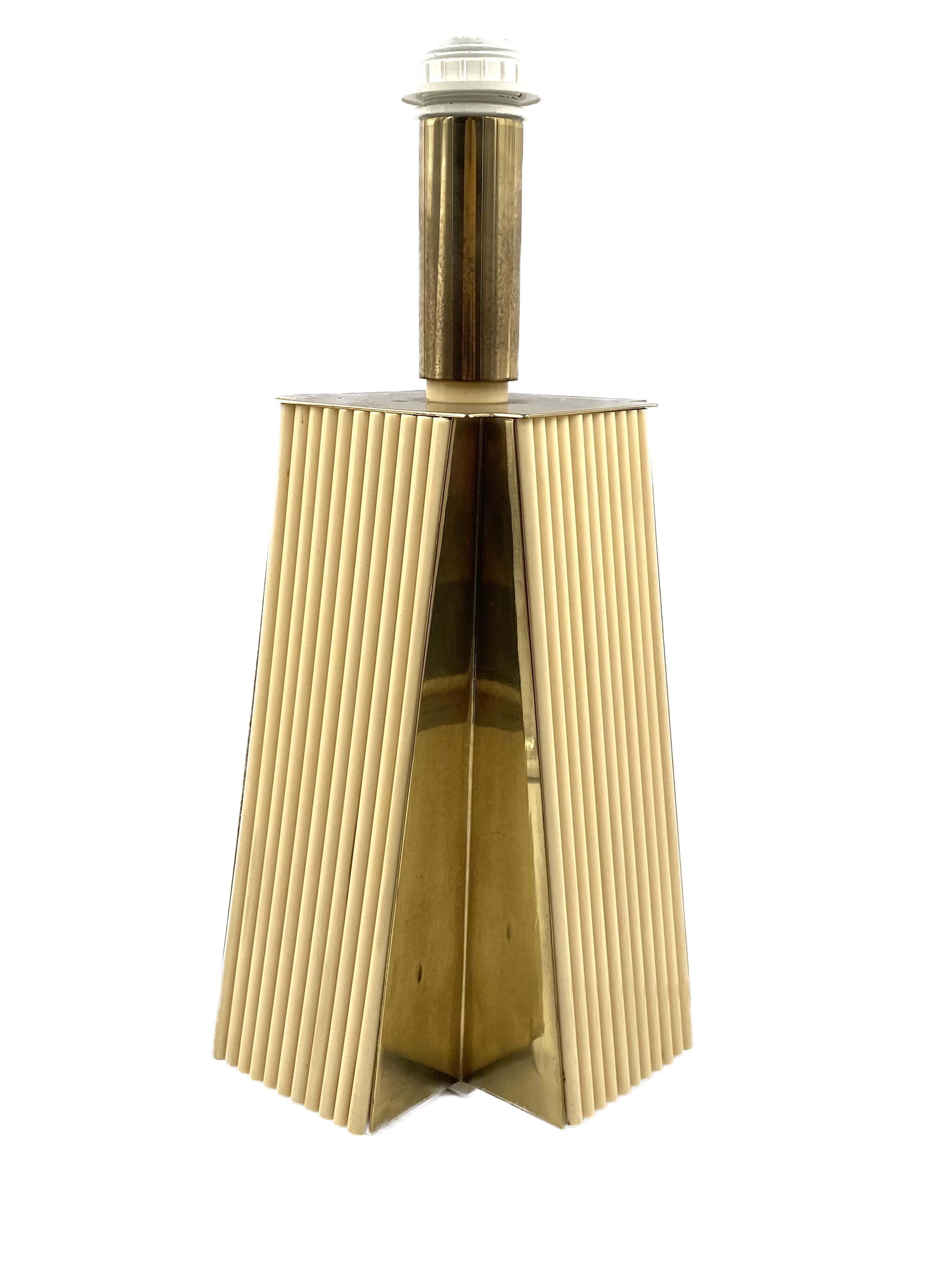 Art Deco brass and white bakelite table lamp base, Italy 1940 ca. For ...