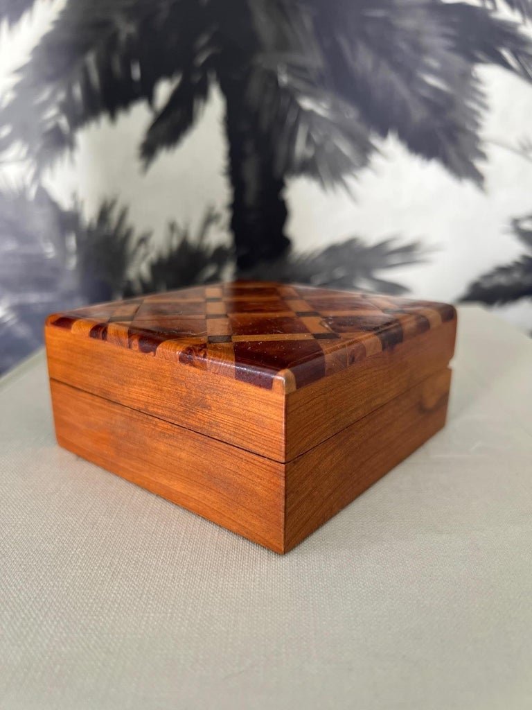 Art Deco Burled Wood Trinket Box with Geometric Marquetry For Sale at ...
