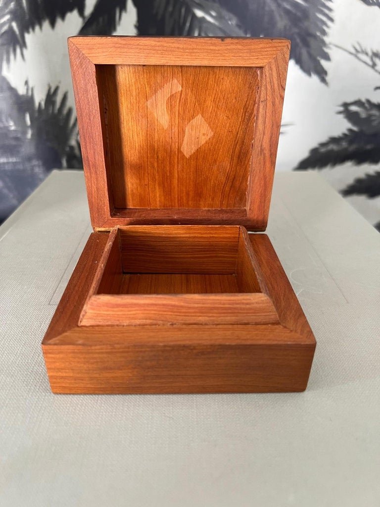 Art Deco Burled Wood Trinket Box with Geometric Marquetry For Sale at ...