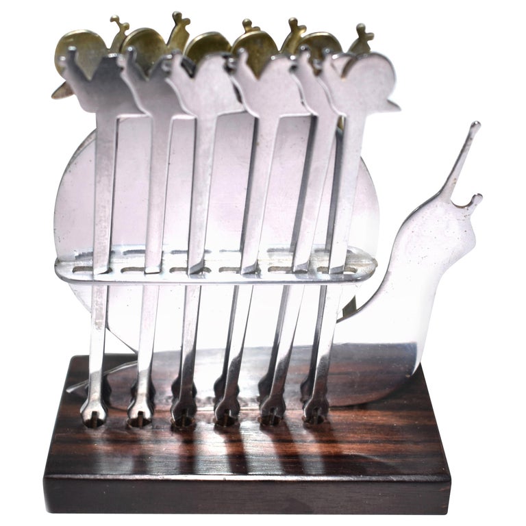 Art Deco Chrome Snail Novelty Cocktail Stick Set For Sale at 1stDibs