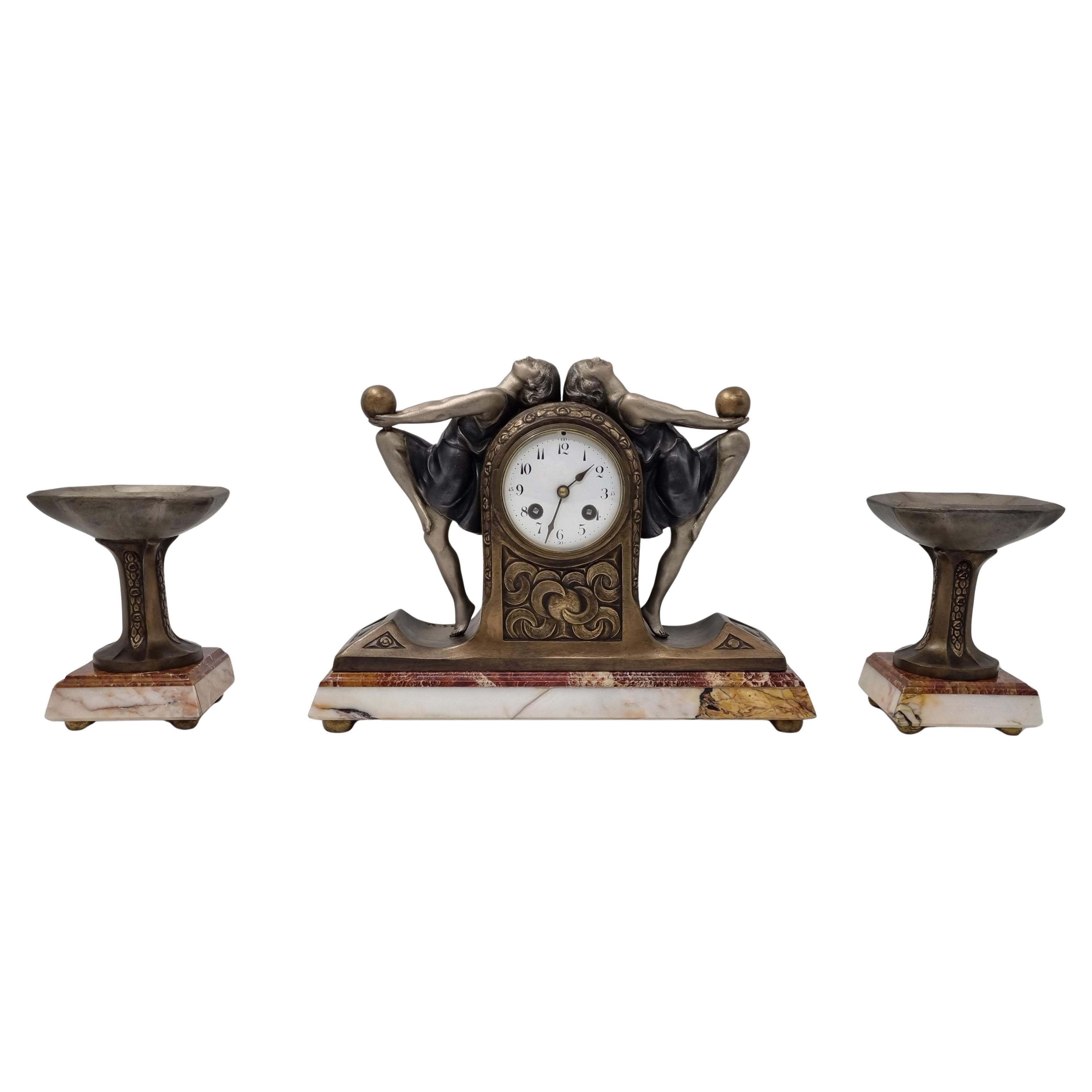 French Mantel Clocks - 1,539 For Sale at 1stDibs | antique french ...