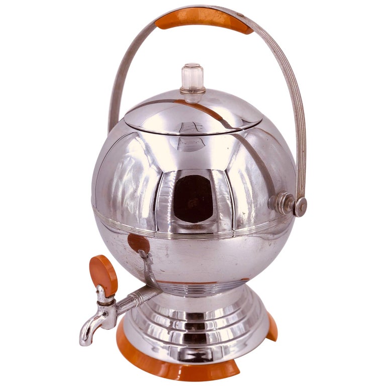 Art Deco Coffee Maker by Manning Bowman in Chrome and Bakelite at ...