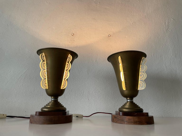 Art Deco Conic Design Pair of Table Lamps by Mazda, 1940s, France For ...