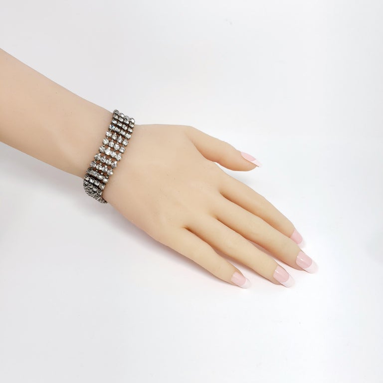 Art Deco Crystal Link Bracelet in Silver, Early 1900s For Sale at 1stDibs