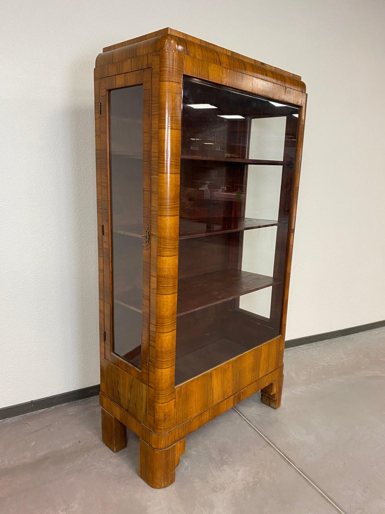 Art Deco Cubist Showcase For Sale at 1stDibs