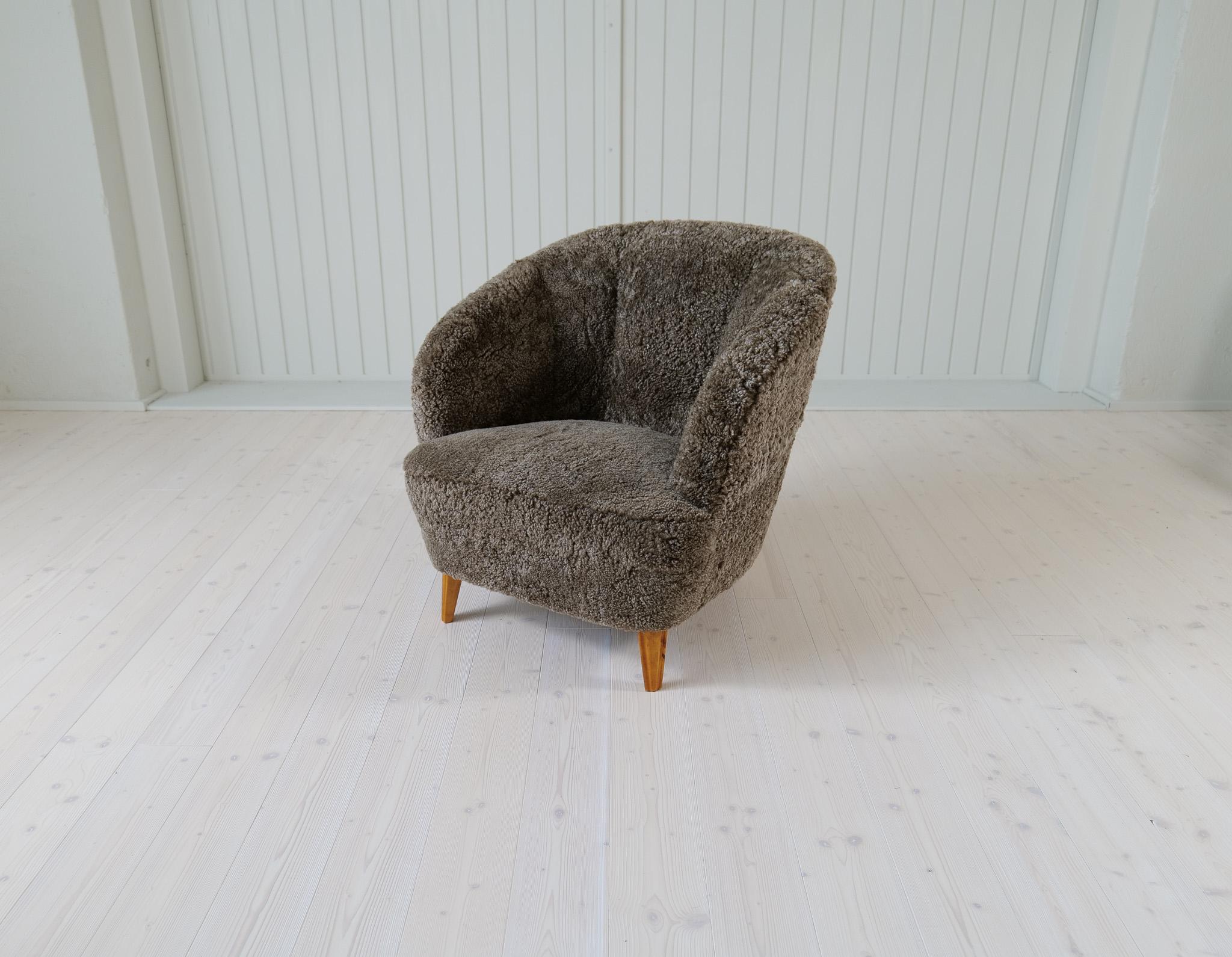Art Deco Curved Sheepskin / Shearling "Sahara" Lounge Chair Sweden ...