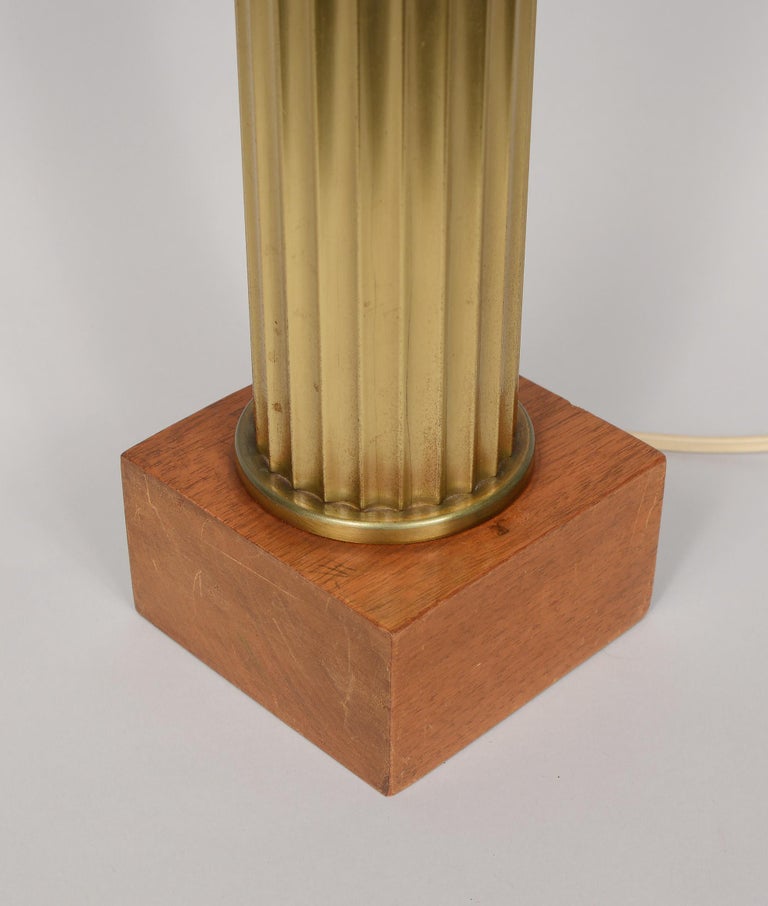 Art Deco Desk or Table Lamp with Fluted Brass Column For Sale at 1stDibs