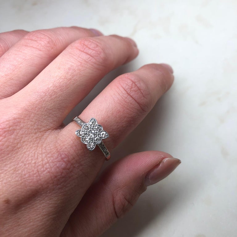 Art Deco Diamond and 18 Carat Gold Panel Ring For Sale at 1stDibs