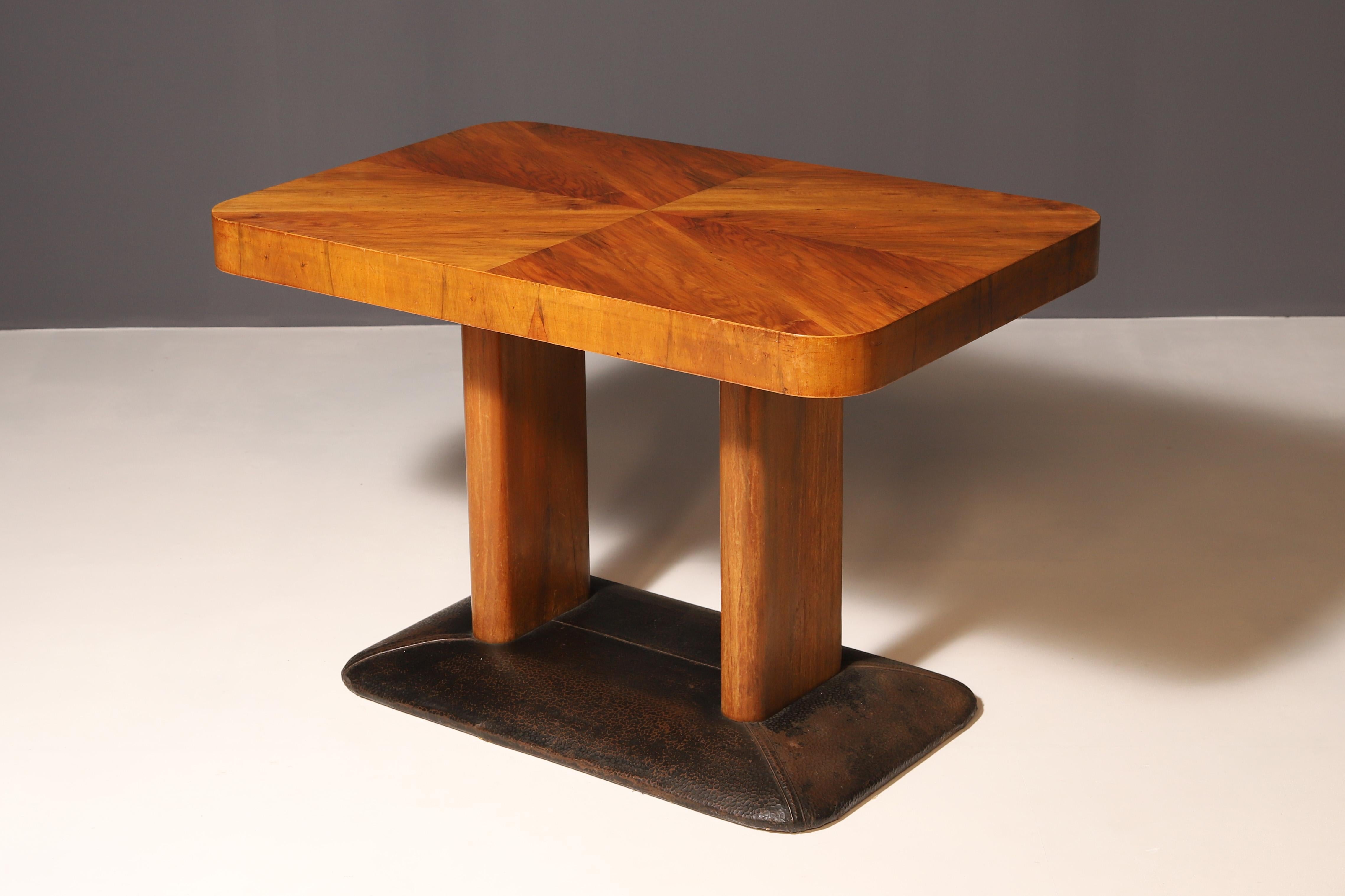 ART DECO dining table H-356 by Jindřich Halabala, 1930s For Sale at 1stDibs