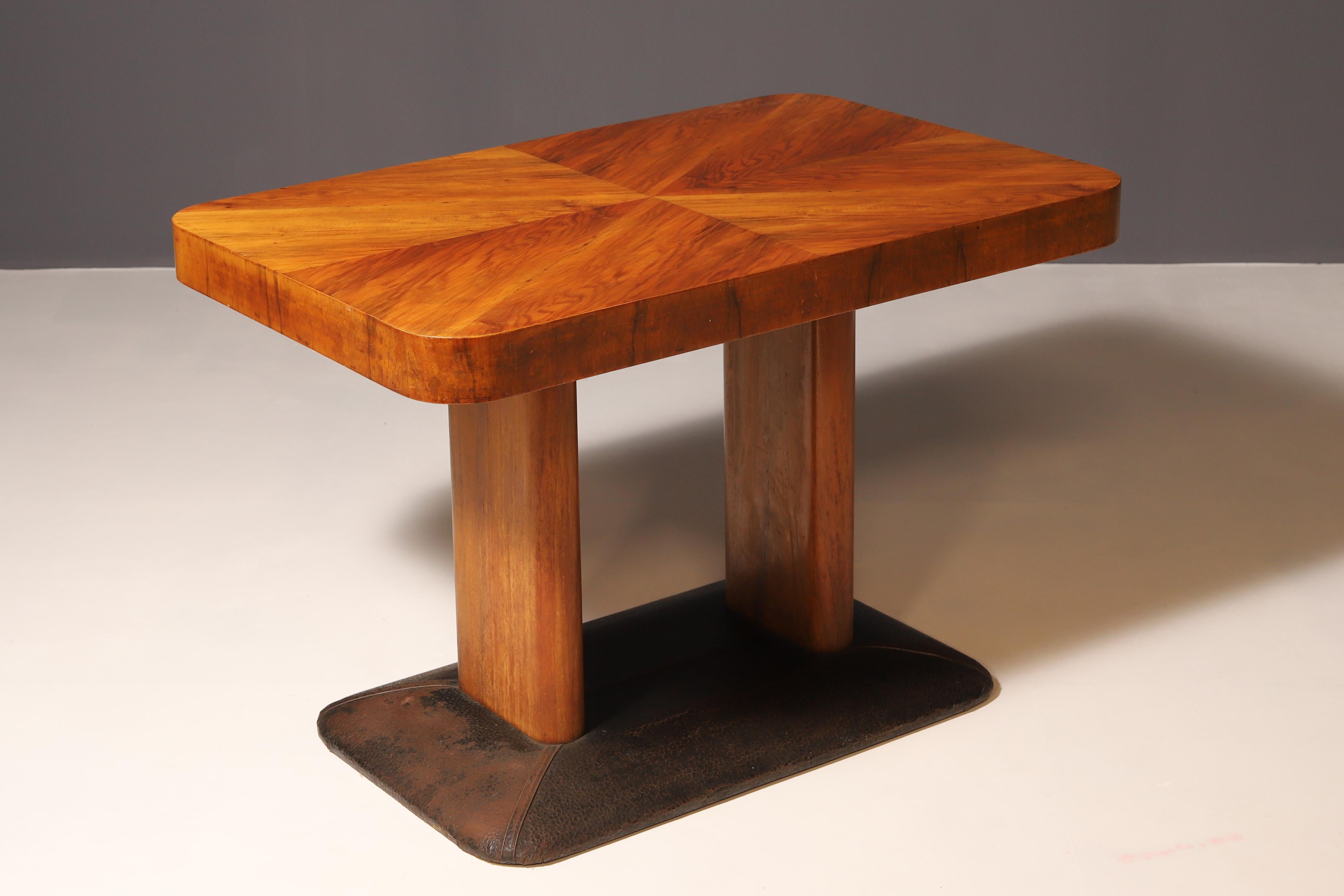 ART DECO dining table H-356 by Jindřich Halabala, 1930s For Sale at 1stDibs