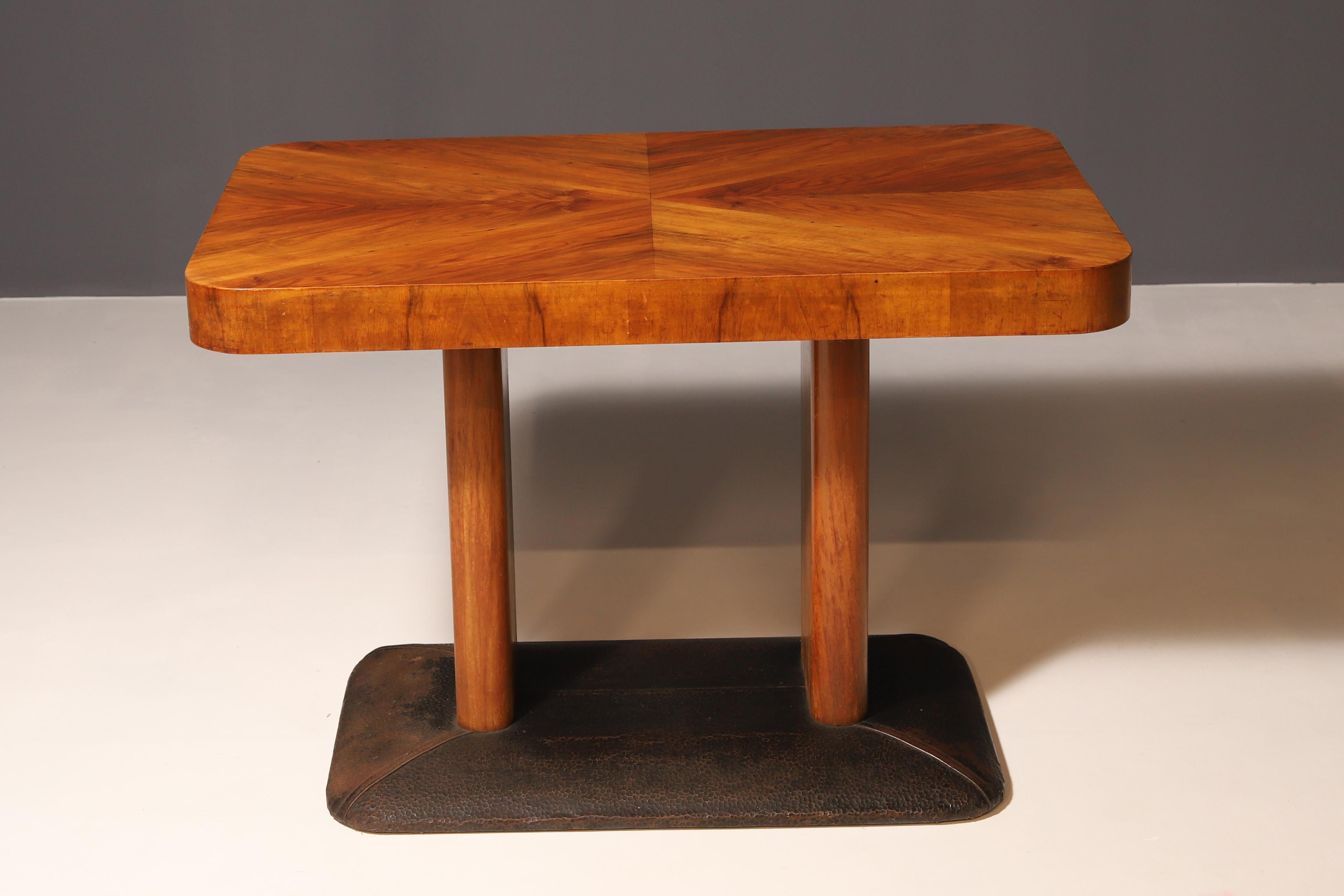 ART DECO dining table H-356 by Jindřich Halabala, 1930s For Sale at 1stDibs