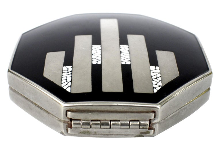 Art Deco Elizabeth Arden " Ardenette" Black And Silver Octagonal Powder ...