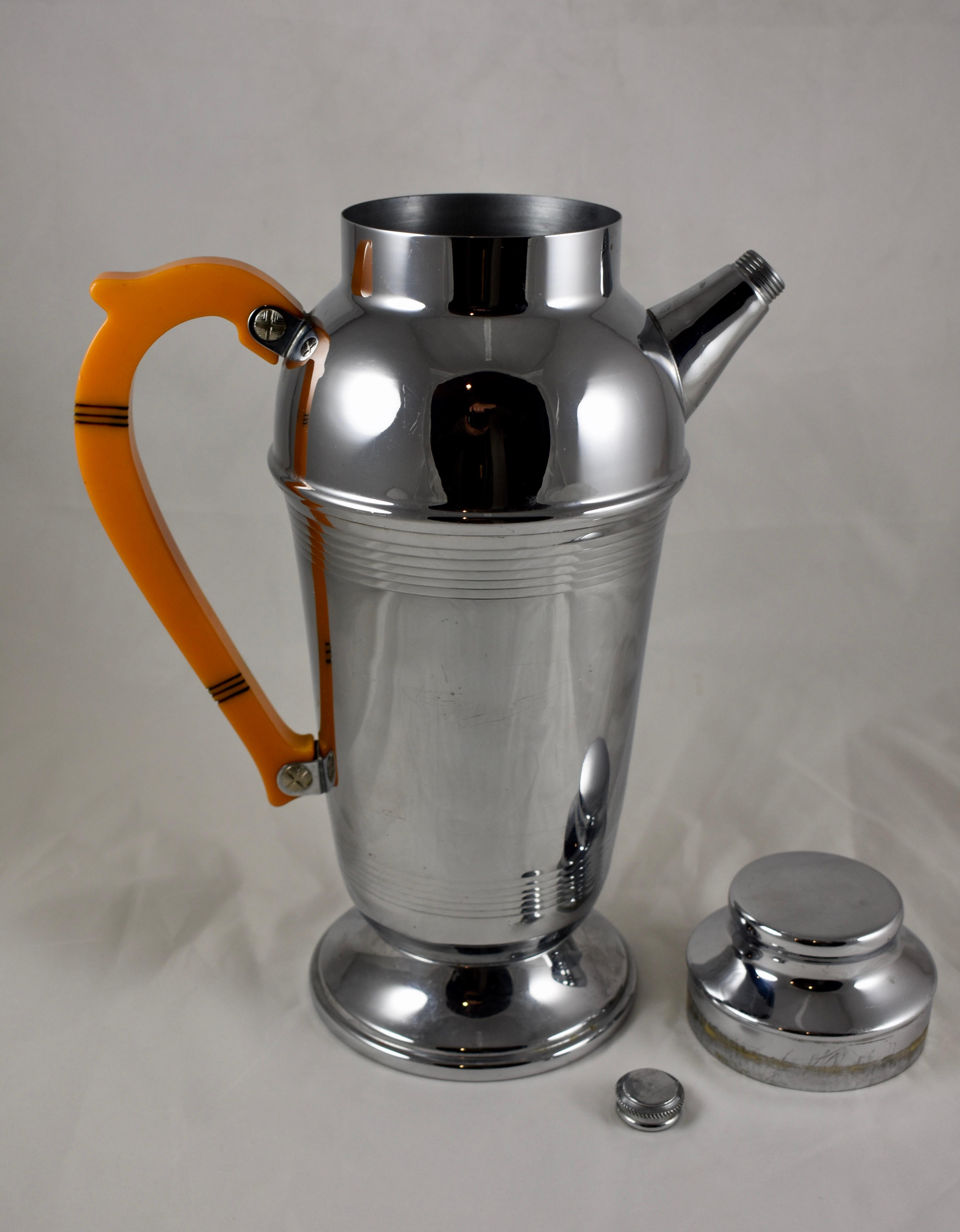 Art Deco Era Chrome and Butterscotch Bakelite Handle Cocktail Shaker at ...