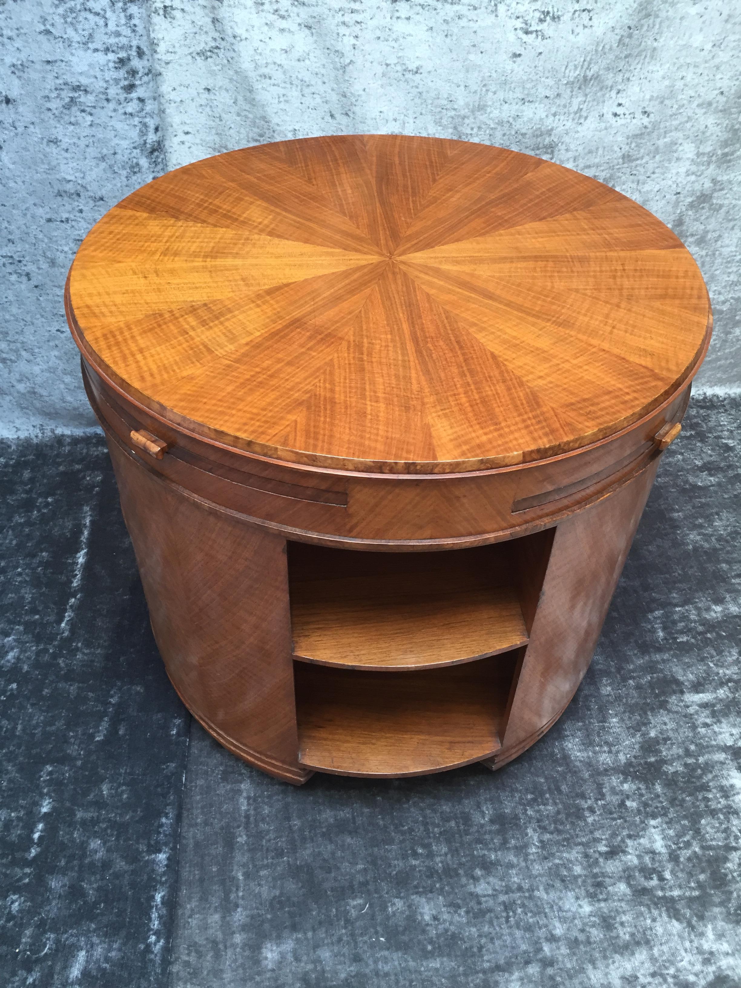 Art Deco Fiddleback Maple Round Side/Library/Coffee Table For Sale at ...