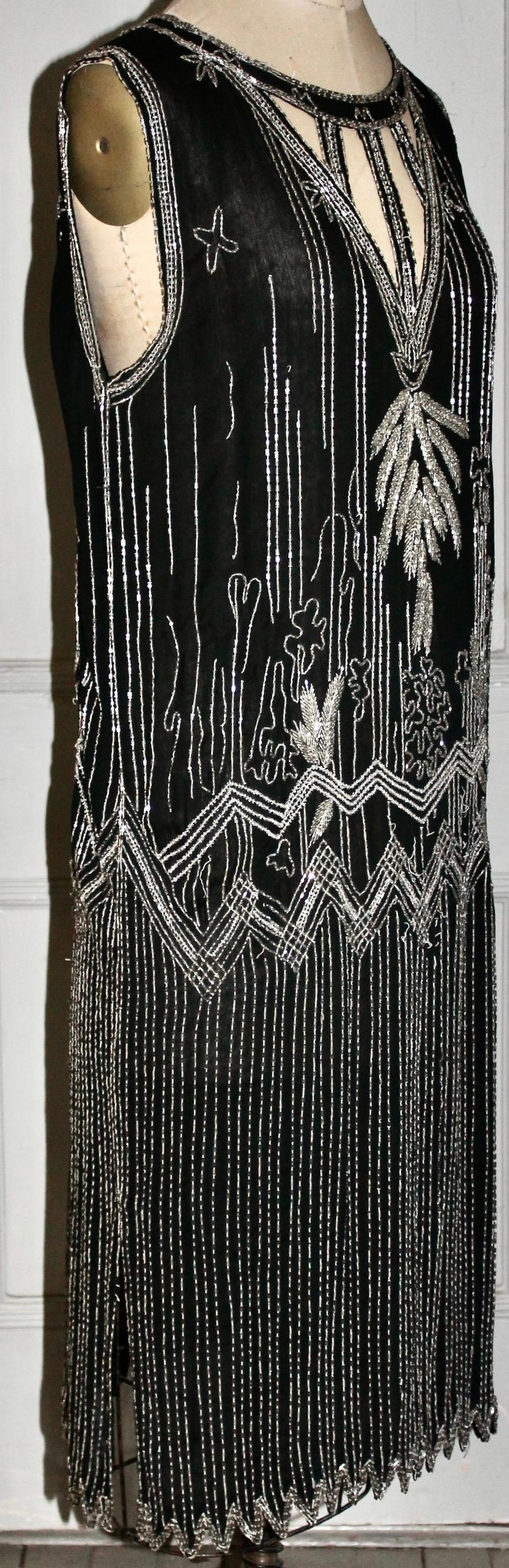 Art Deco 'Flapper' Beaded Cocktail Dress For Sale at 1stDibs