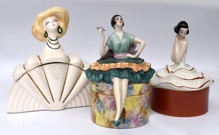 Art Deco Flapper Girl Powder Box, c1930's For Sale at 1stDibs