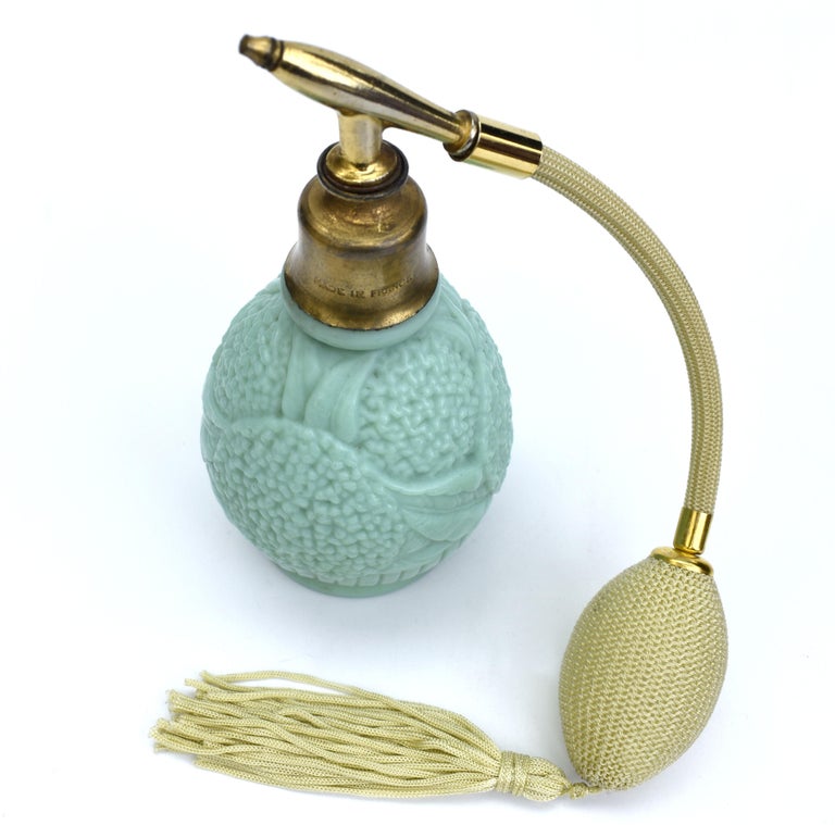 Art Deco French Glass Atomizer, circa 1930 For Sale at 1stDibs