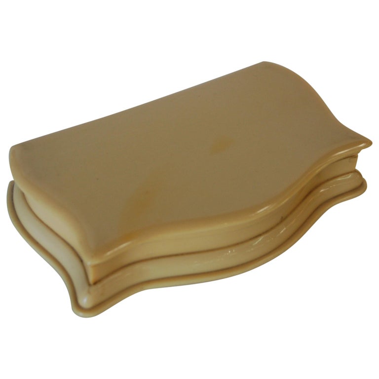 Art Deco French Ivory 'Celluloid' Vanity Jewelry Box For Sale at 1stDibs
