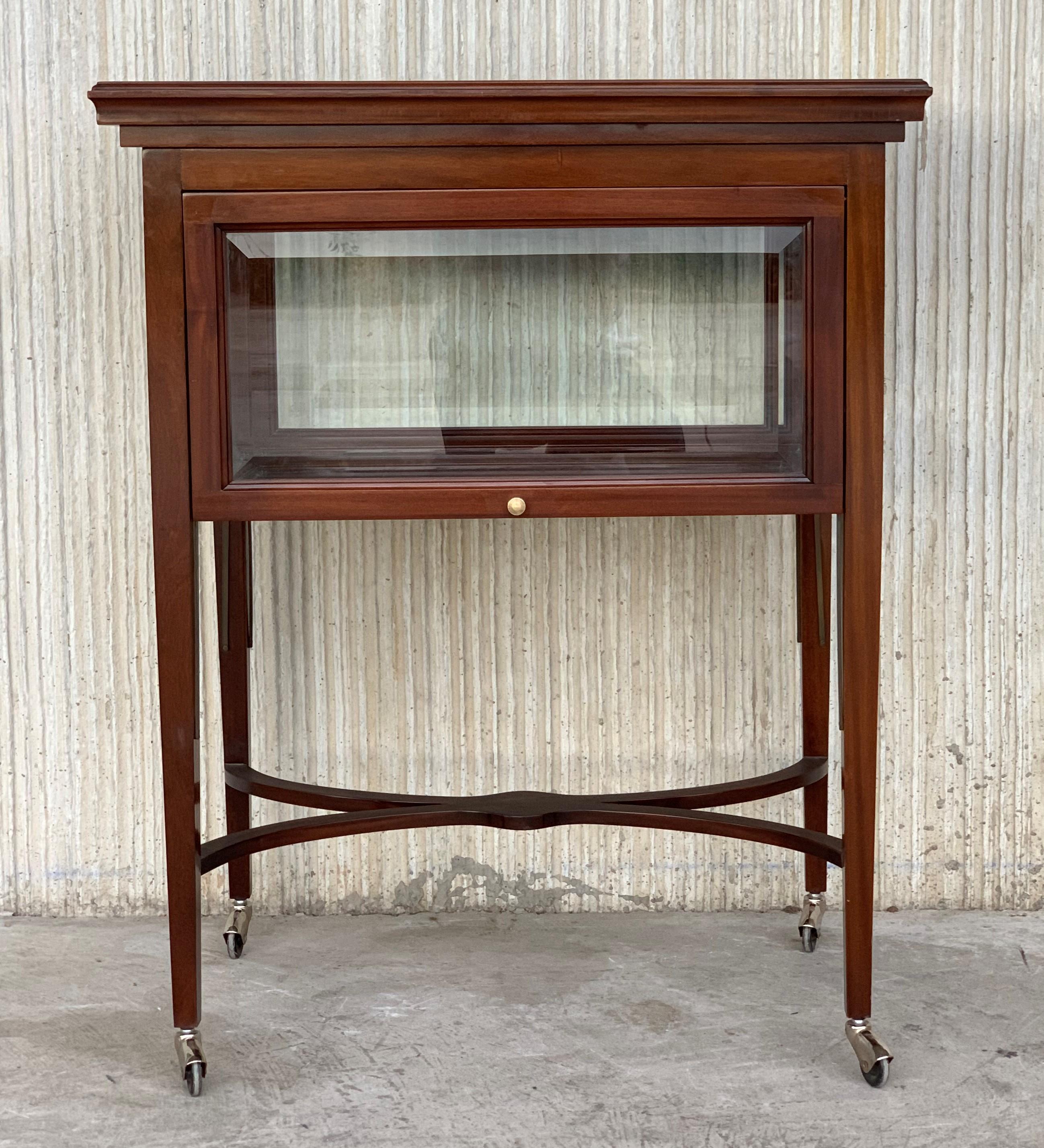 Art Decó French Neoclassical Mahogany Showcase Tea Table or Serving ...