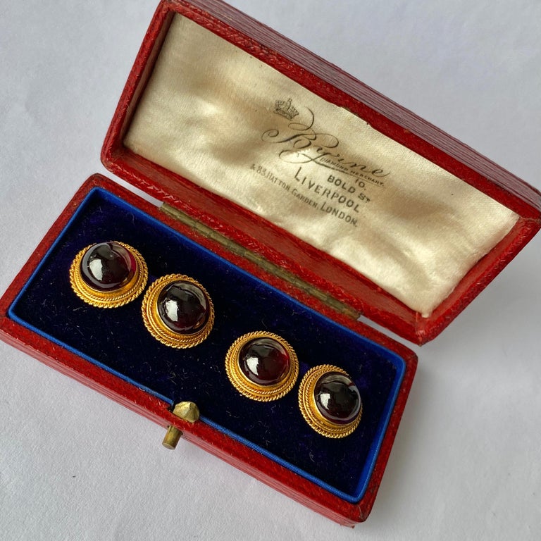 Art Deco Garnet and 18 Carat Gold Cufflinks at 1stDibs