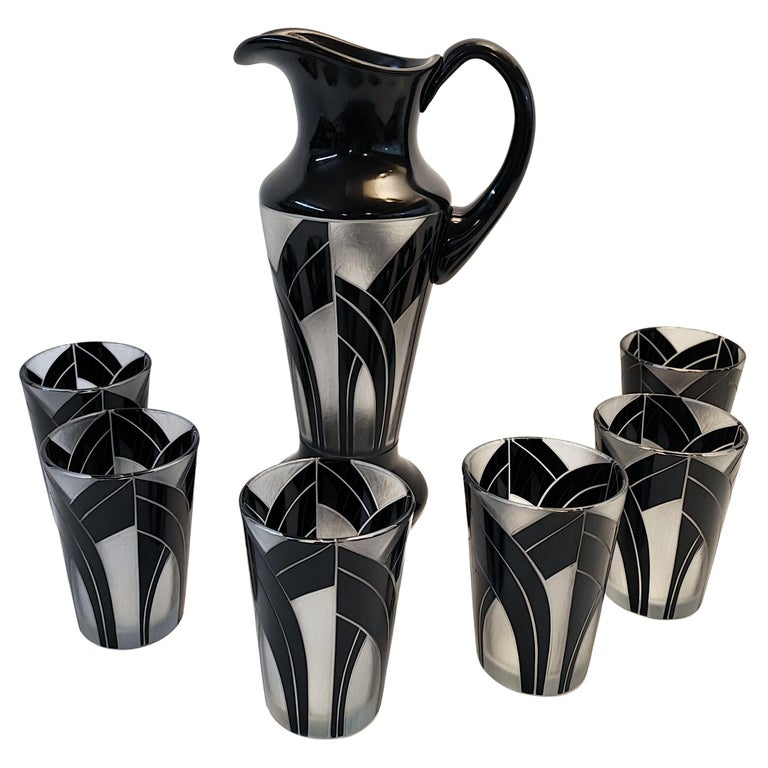 Art Deco Geometric Czech Glass Cocktail Set, c1930 For Sale at 1stDibs