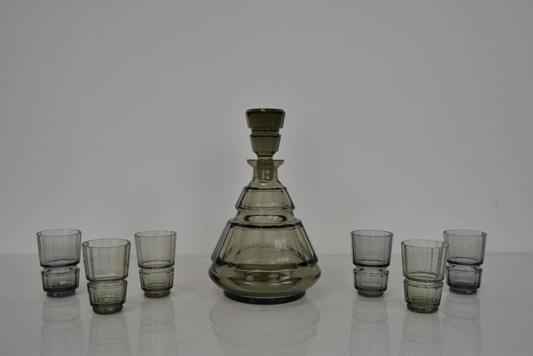 Art Deco Glass Carafe with Six Glasses, Bohemia, 1930's For Sale at 1stDibs