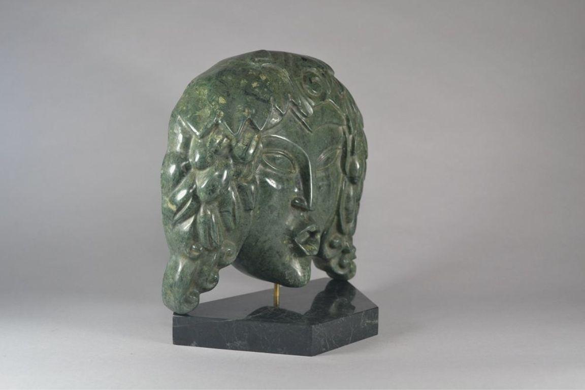 Art deco green marble mask sculpture. Paul Vera ? For Sale at 1stDibs