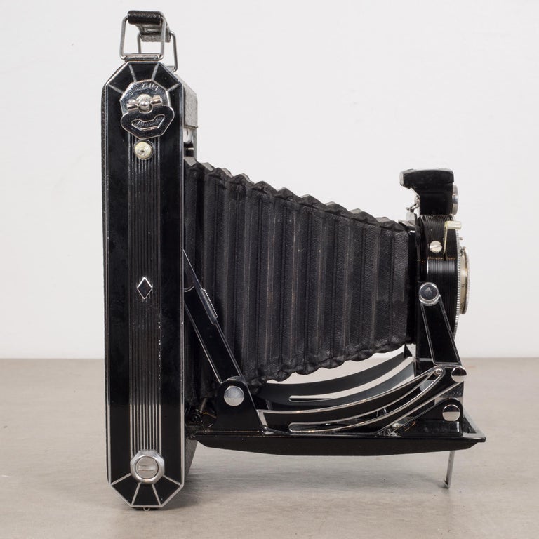Art Deco "Kodak-Dakar No.1" Folding Camera, circa 1930 For Sale at 1stDibs